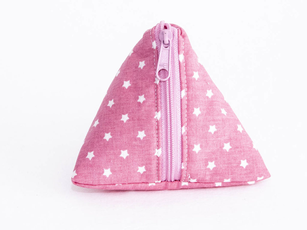 Nuggitäschli Sterne auf Pink- Nuggis sauber aufbewahrt- Nuggi versorgen